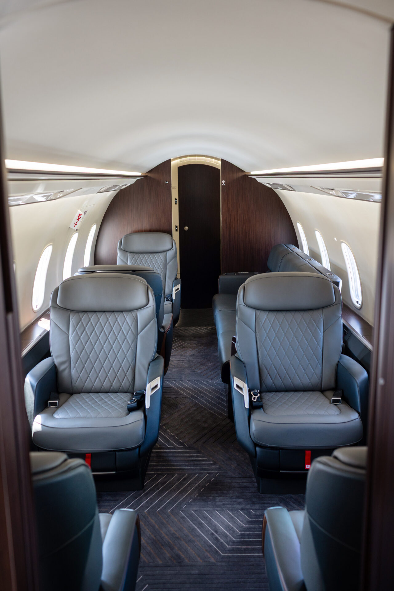 The Challenger 3500 | AB Jets